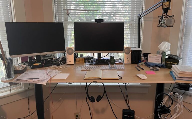 How to Write Expert Roundups: 5 Clever Marketing Roundup Examples